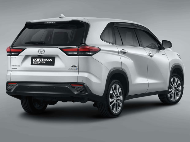 Alasan Toyota Kijang Innova Generasi Ketujuh Ditambahkan Kata ‘Zenix ...