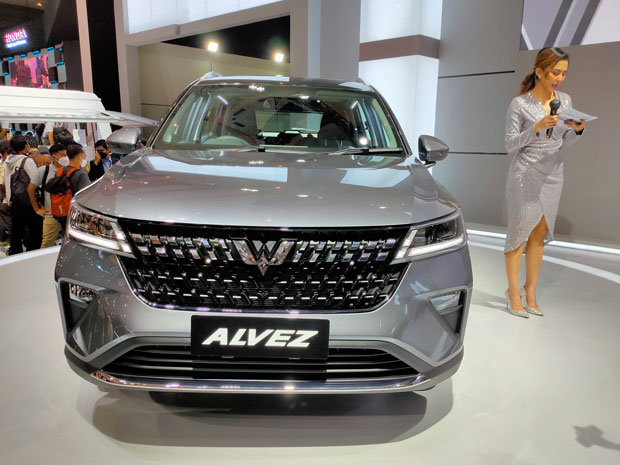 Wuling Alvez Mau Jadi ‘SUV Satu Paket’: Desain Bagus, Fitur Canggih ...