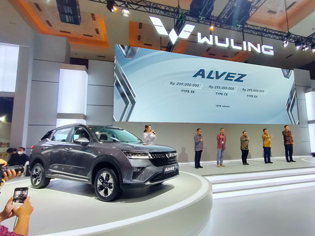Spesifikasi Wuling Alvez, Pesaing HR-V yang Harganya ‘Mengacak-acak ...