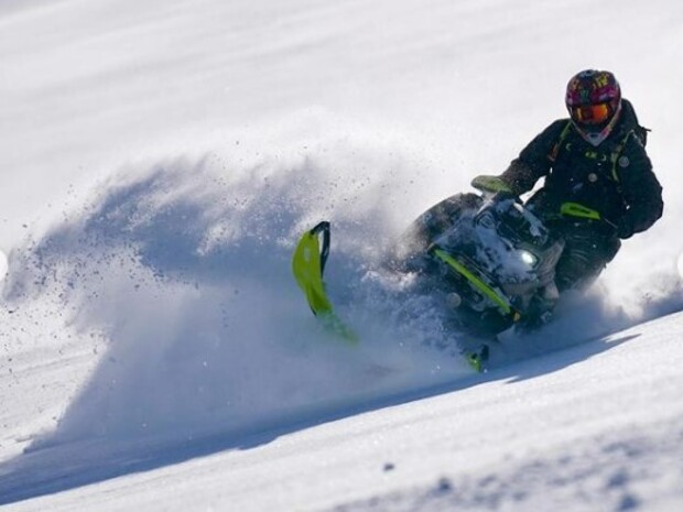 Kecelakaan Snowmobile, Ken Block Meninggal Dunia - Berita Otomotif ...