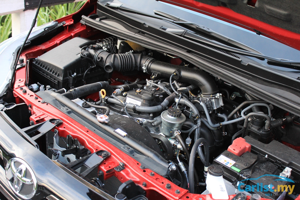 Review: Toyota Innova 2.0X– Crossover Meets MPV - Reviews - Carlist.my