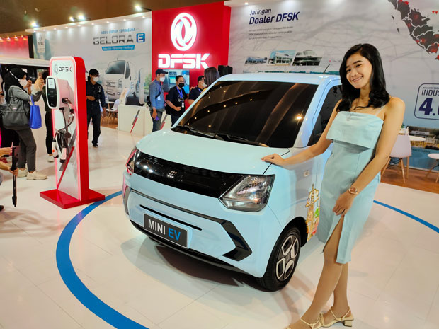 Mobil Listrik DFSK Mini EV Meluncur di Indonesia 2023, Langsung Dirakit Lokal! - Berita Otomotif ...
