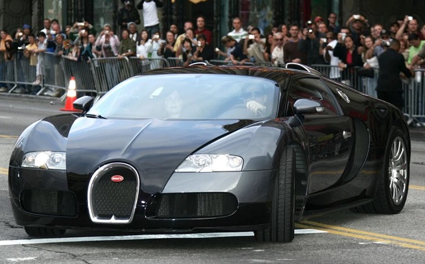 Gara-gara Insiden Pintu Mobil, Tom Cruise Masuk Daftar Hitam Bugatti ...