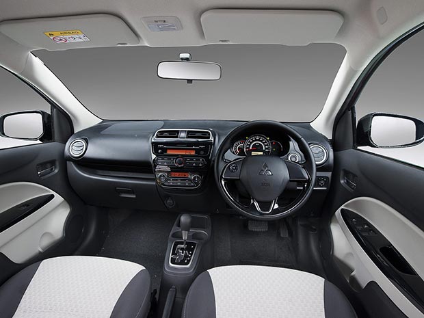 Test Drive Mitsubishi Mirage 2017 - Review | Mobil123