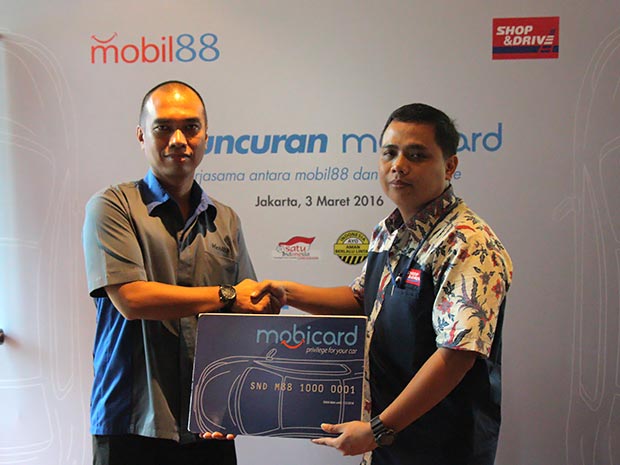 Jual Beli Mobil Cukup 1 Kartu - Berita Otomotif - Mobil123.com