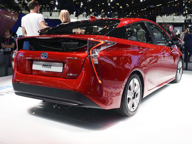 All-new Toyota Prius, Efisiensi Naik 10% - Mobil Baru | Mobil123