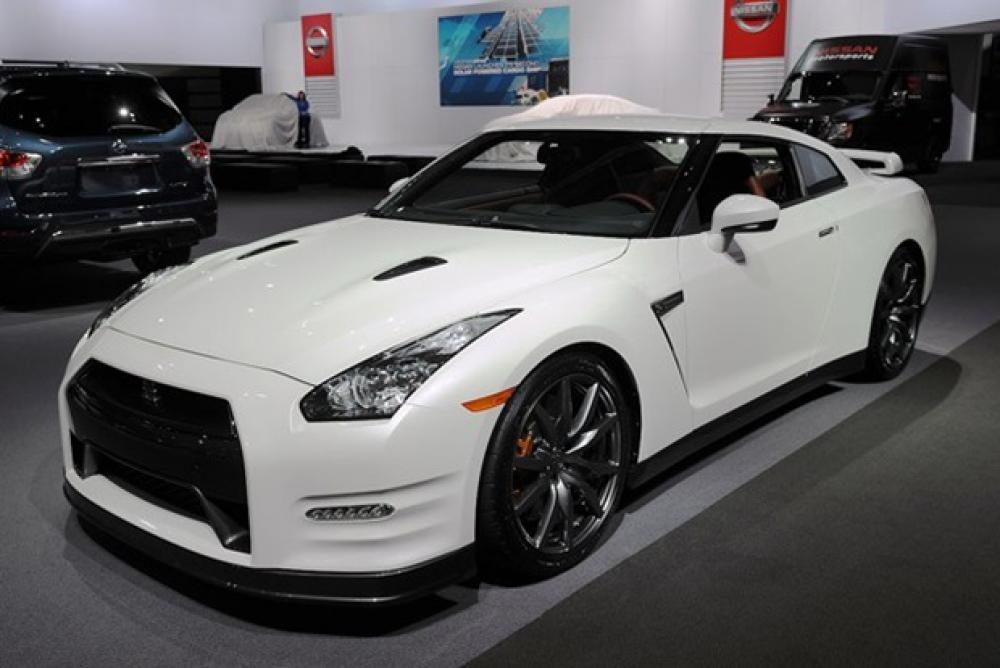 Nissan GT-R Ikutan Hybrid - Berita Otomotif - Mobil123.com