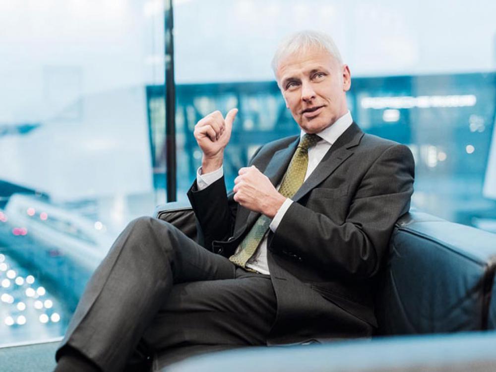 CEO VW Group Tenangkan Ribuan Karyawan - Berita Otomotif - Mobil123.com