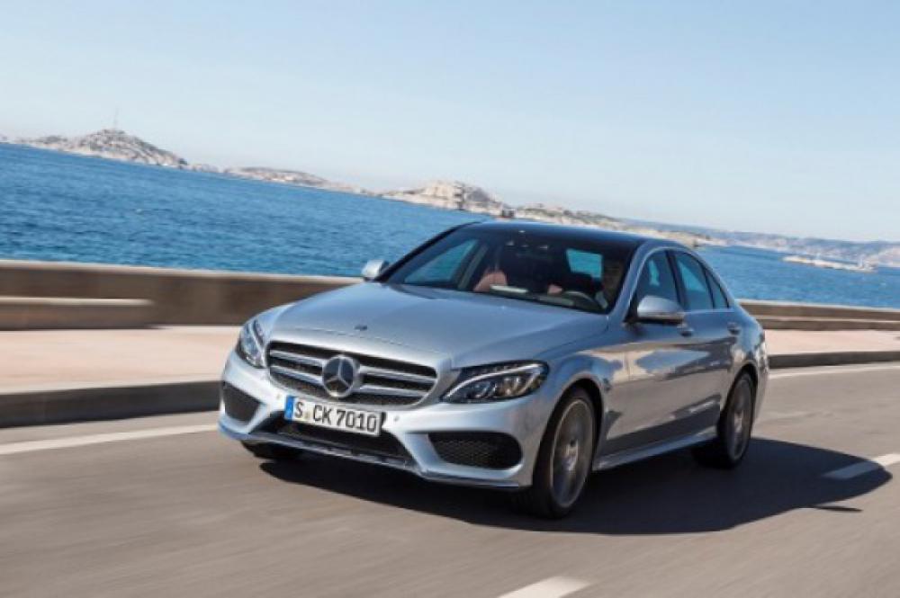 Mercedes-Benz C-Class Terpilih Sebagai World Car of the Year 2015 ...