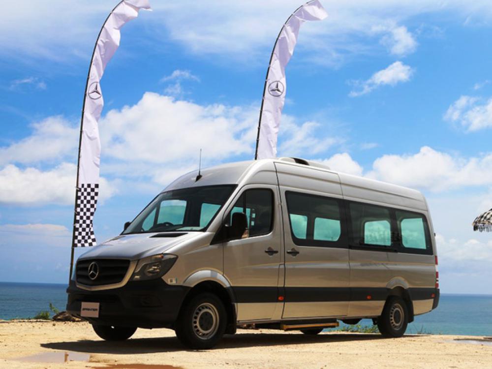 Mercedes-Benz Sprinter Hadir Kembali dengan Standar Berbeda - Mobil ...