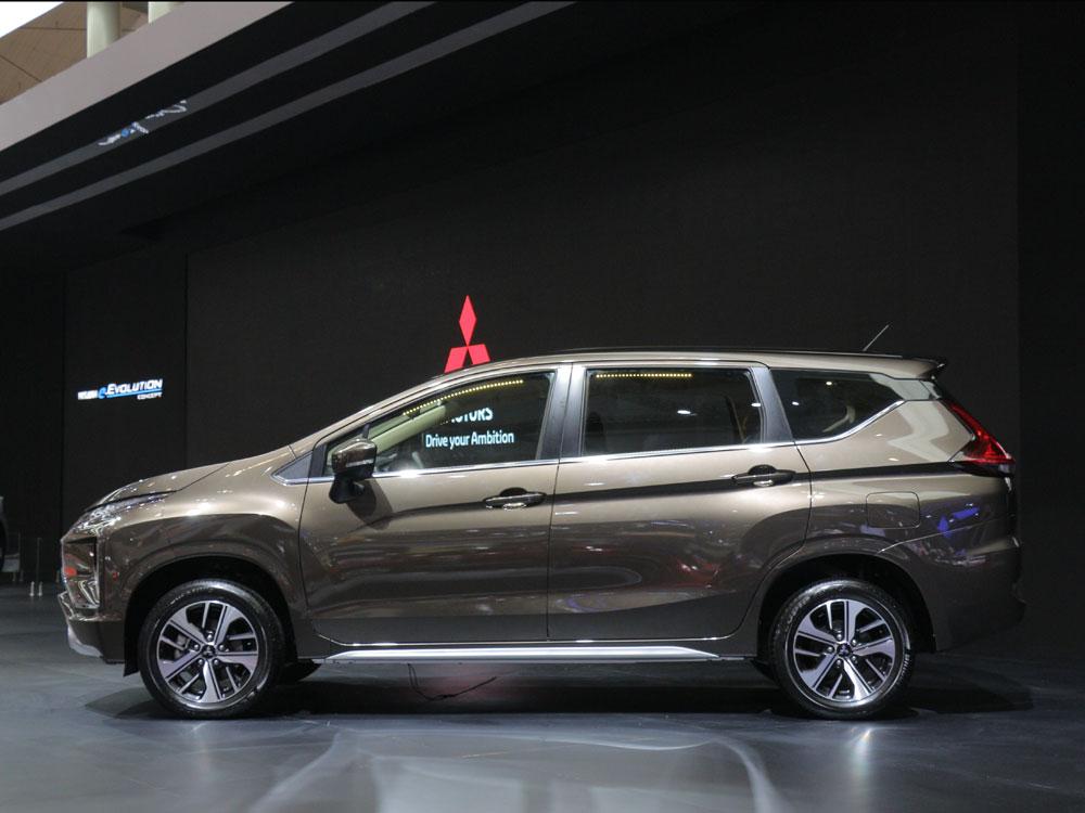 Mitsubishi Xpander GLX Kini Punya Double Blower, Ultimate Ada Cruise Control - Berita Otomotif ...