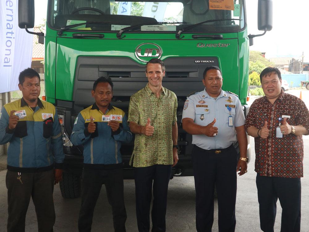 UD Trucks Gelar Program SIM Gratis untuk Pengendara Truk - Berita Otomotif | Mobil123