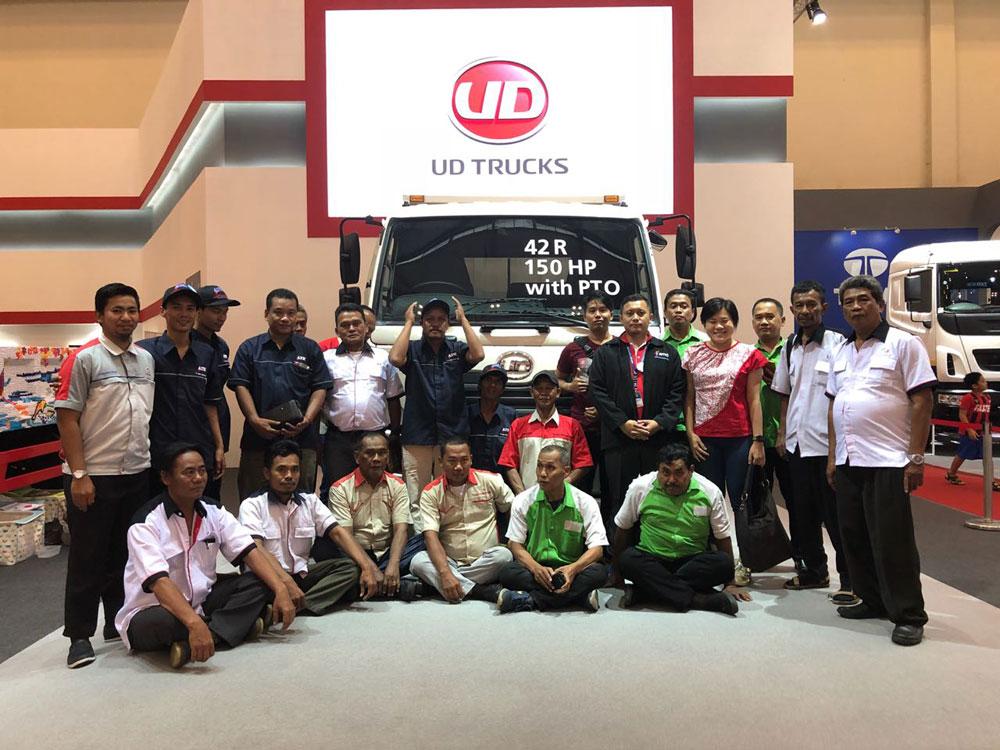UD Trucks Beri Apresiasi pada Para Pengemudi Truck - Berita Otomotif - Mobil123.com