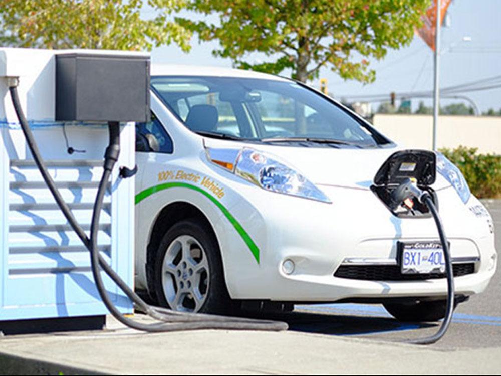 Amsterdam Larang Mobil Bermesin Bensin dan Diesel Mulai 2030 - Berita ... Amsterdam Larang Mobil Bermesin Bensin dan Diesel Mulai 2030 - Berita ...