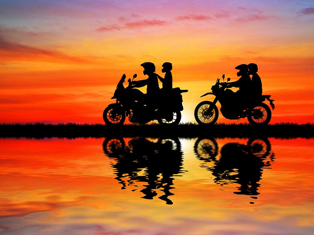 Bukan Paku, Ini Penyebab Ban Motor Bocor Halus - Berita Otomotif ...