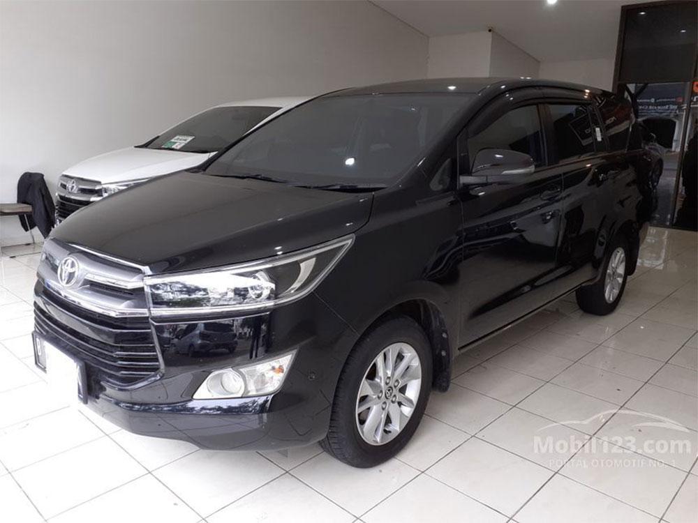 Toyota Innova Diesel Bekas 2020, Barang Langka Baru Dipakai 8 Ribu KM ...