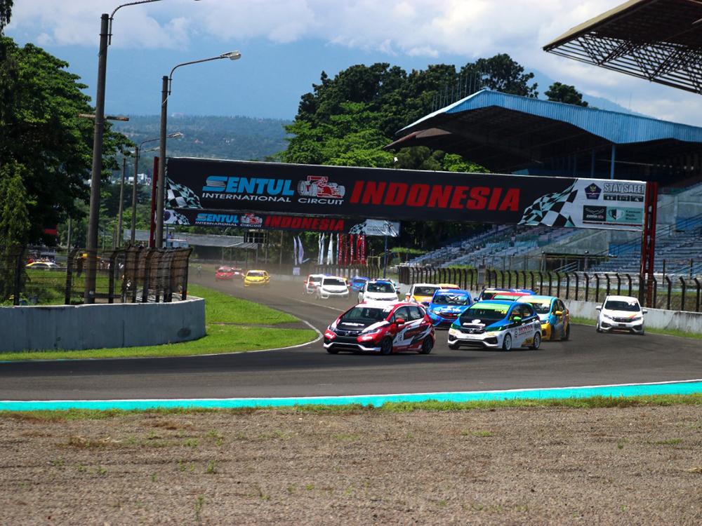 Honda Menang Besar di Seri Perdana ISSOM 2021 - Berita Otomotif ...