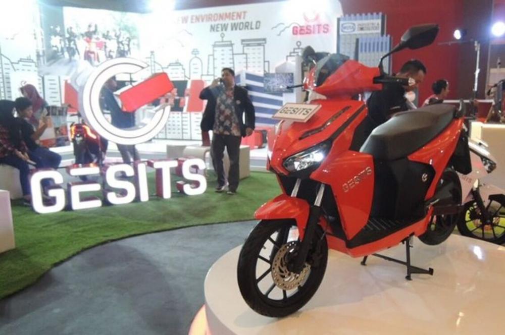 Gesits G1, Cicilan Rp 900 Ribu Plus Cash Back Rp1,5 Juta di IIMS 2022 ...