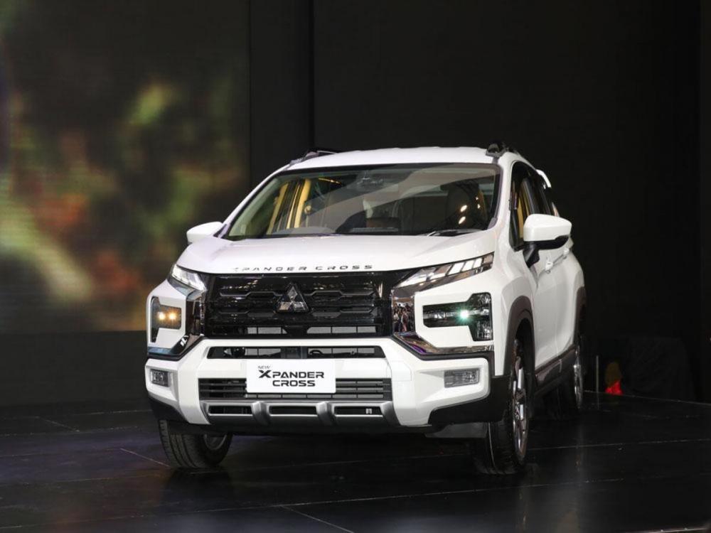 Ini Perbandingan Mitsubishi New Xpander Cross dan All New Honda BR-V ...