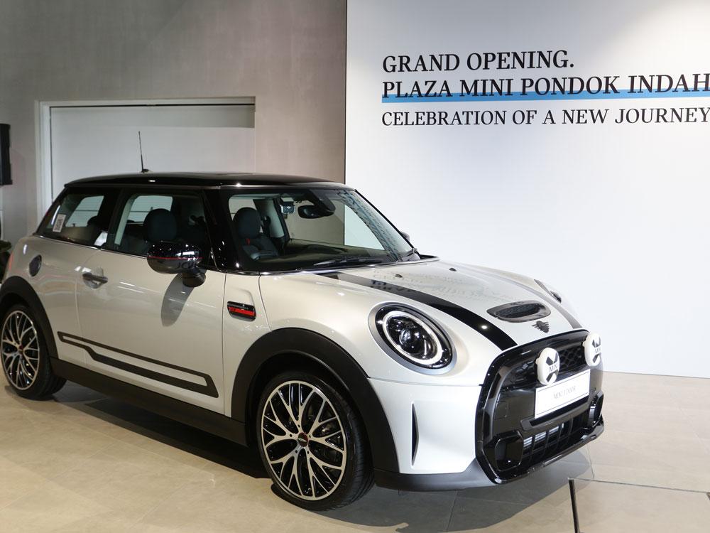 MINI Cooper S Sport Pack Muncul Bareng Peresmian Diler, Harga Rp1,2 M ...