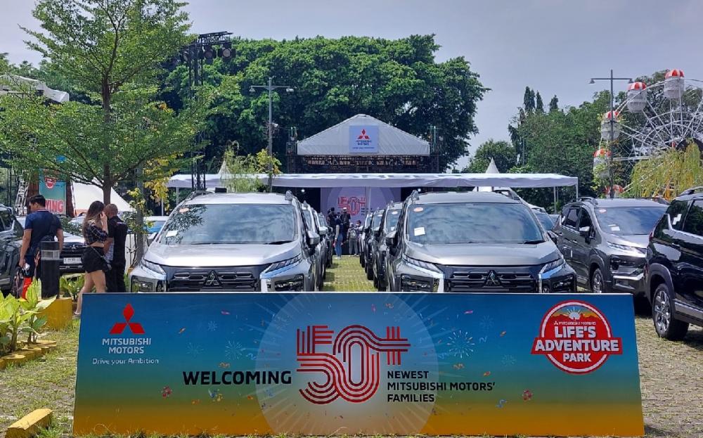 Mitsubishi Serahkan New Xpander Cross ke 50 Konsumen Pertama - Berita Otomotif | Mobil123