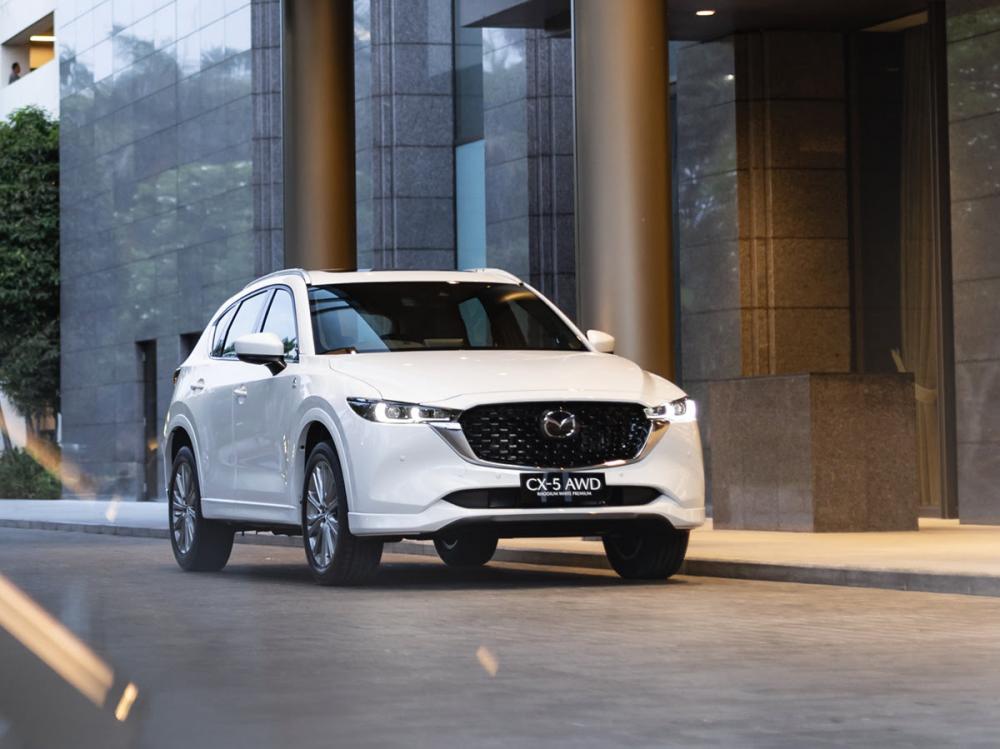 Spesifikasi Mazda CX-5 Edisi Khusus: AWD dan Warna Baru Bikin Makin Keren - Mobil Baru | Mobil123